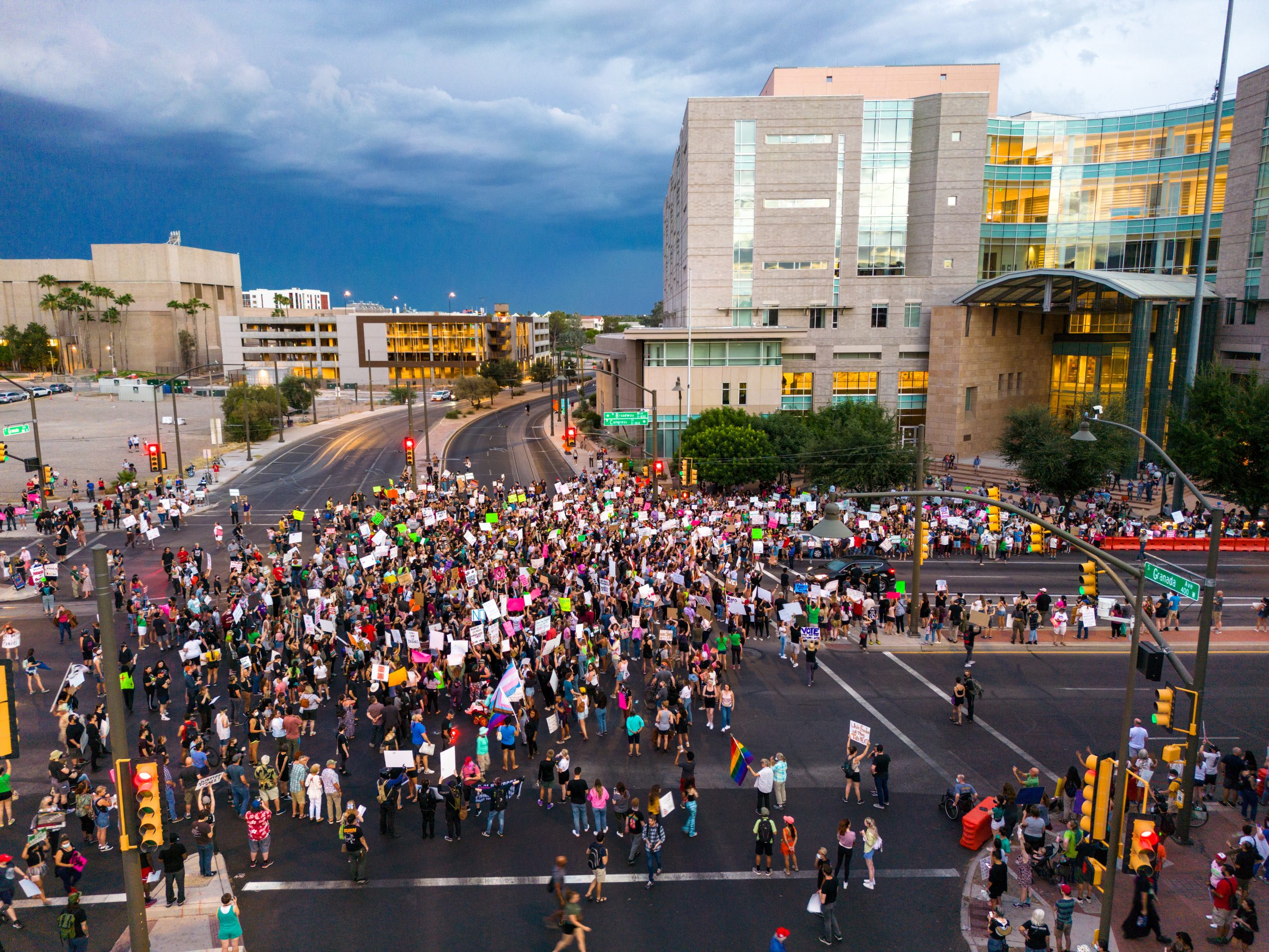 Abortion care resumes in Tucson but legal tangles could change that ...