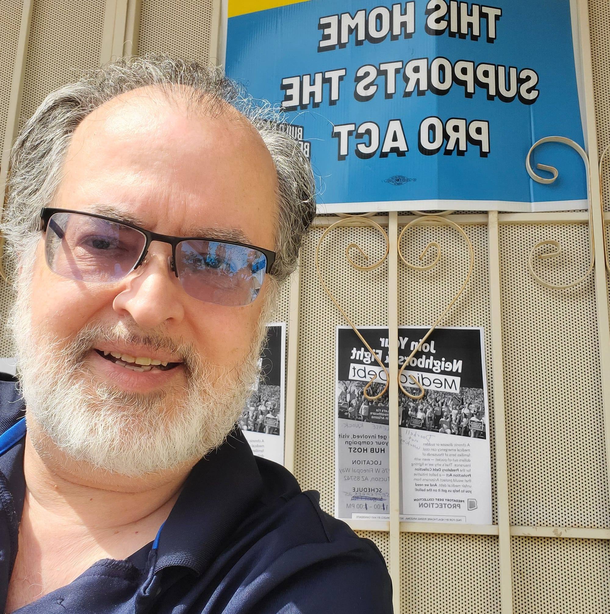 Howard Druan - AZ Luminaria